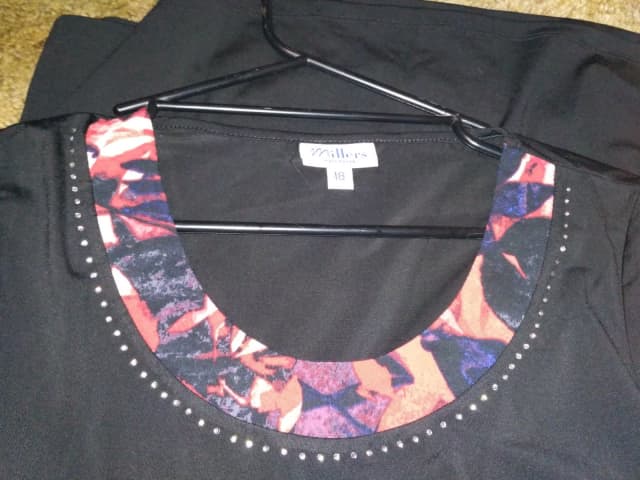 Miller's Black Short Sleeved Top with Floral Insert Around Neckline-18 ...