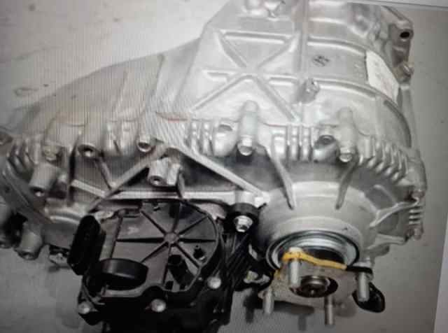 TRANSFER CASE . Landcruiser VDJ 200 Series | Engine, Engine Parts ...