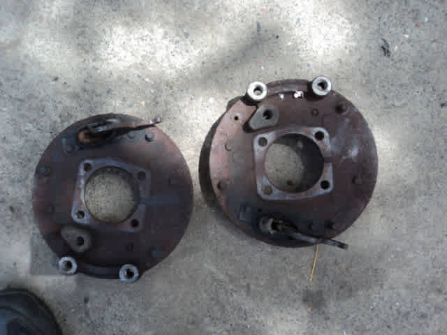 FORD FALCON BA BF UTE WAGON REAR BRAKE BACKING PLATES WITH HANDBRAKE A ...