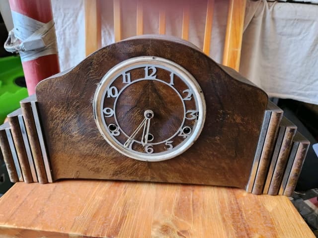 Clock dusty old clock - Clocks in North Haven SA | Gumtree Australia