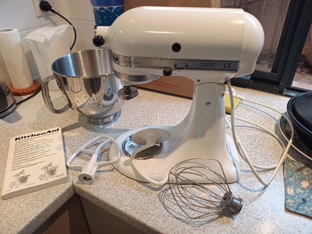Kitchen Aid mixer 5KSM150 - Blenders, Juicers & Food processors in ...