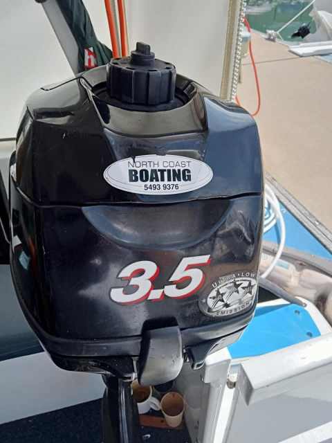 Inflatable hard floor dinghy + Mercury 3.5 / 4 stroke Outboard Motor ...