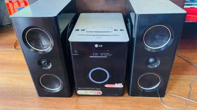 LG FB163 Midi System Stereo Hi Fi System VGC - Great sound 160W RMS ...