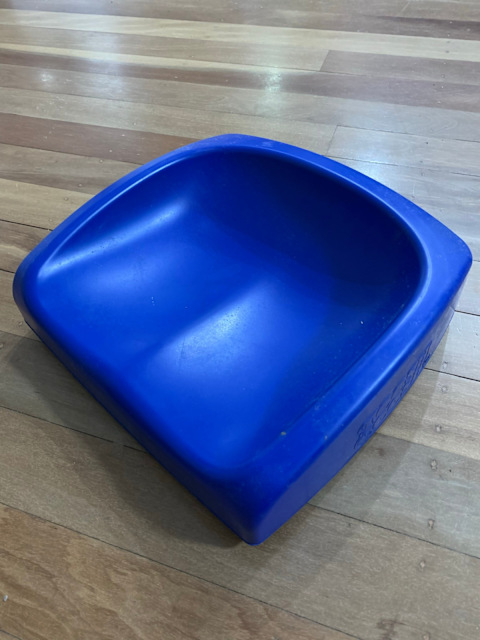 Toosh Coosh Booster Seat - Blue - Other Baby & Children in Yarralumla ...