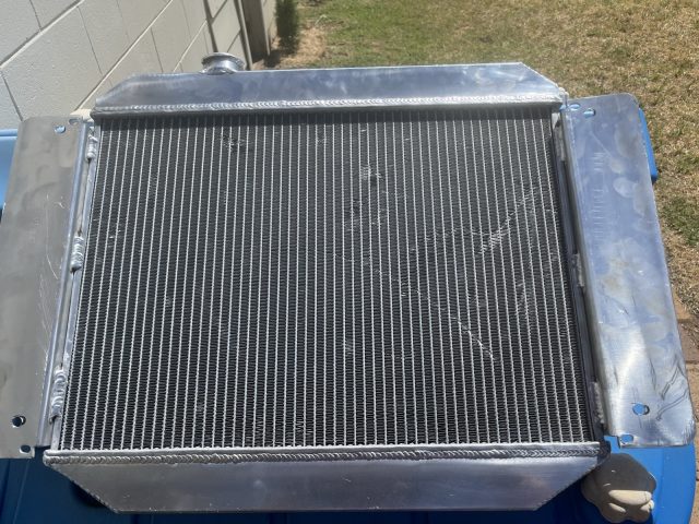 Holden HD-HG 2 core radiator | Engine, Engine Parts & Transmission ...