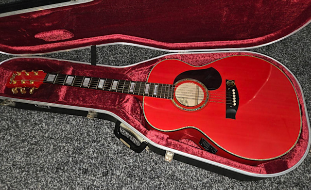 Maton Jumbo Custom Cherry Red - Guitars & Amps in Townsville QLD ...