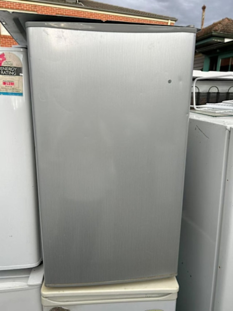 Modern Silver Bar Fridge Clean & Compact Stylish silver bar fridge, p ...