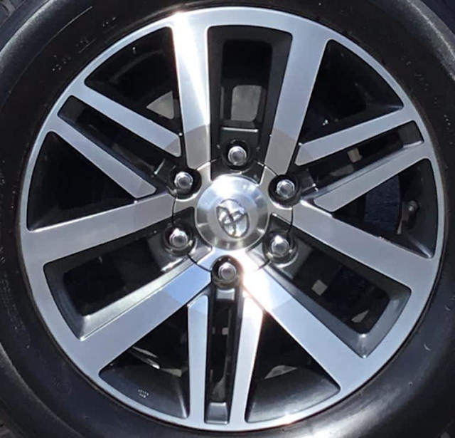 Toyota Hi-Lux Rims (Genuine - SR5) - New Condition x 4 | Wheels, Tyres ...
