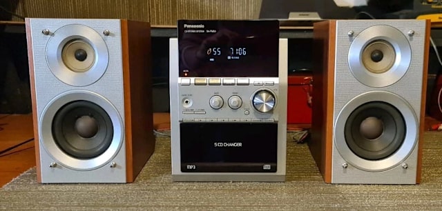 VINTAGE PANASONIC 5CD/ MINI HIFI STEREO SYSTEM/TAPE/AUX/RADIO - Stereo ...