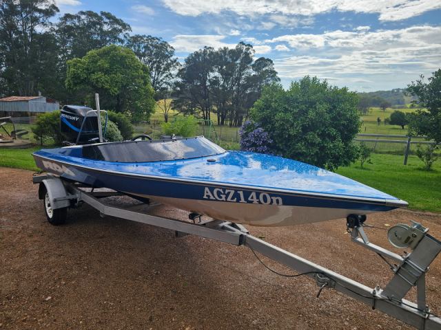Bullet 1750 Ski Boat 150hp | Motorboats & Powerboats | Gumtree ...