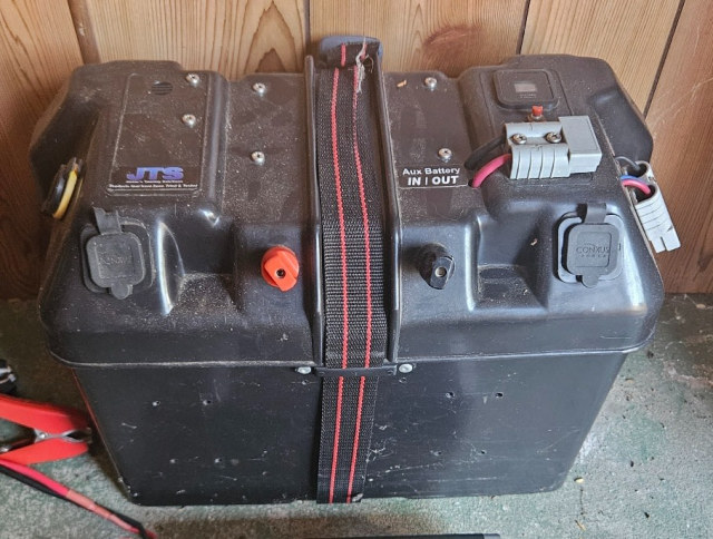 JTS Power Box with solar input + 130ah AGM battery | Caravan ...