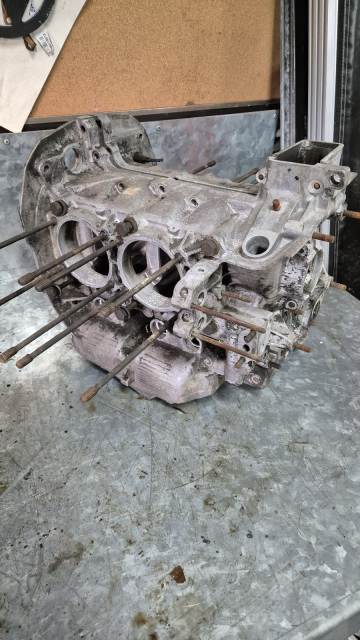 Vw Volkswagen Type 1 Type 4 Engine cases suit Beetle Kombi Type 3 ...