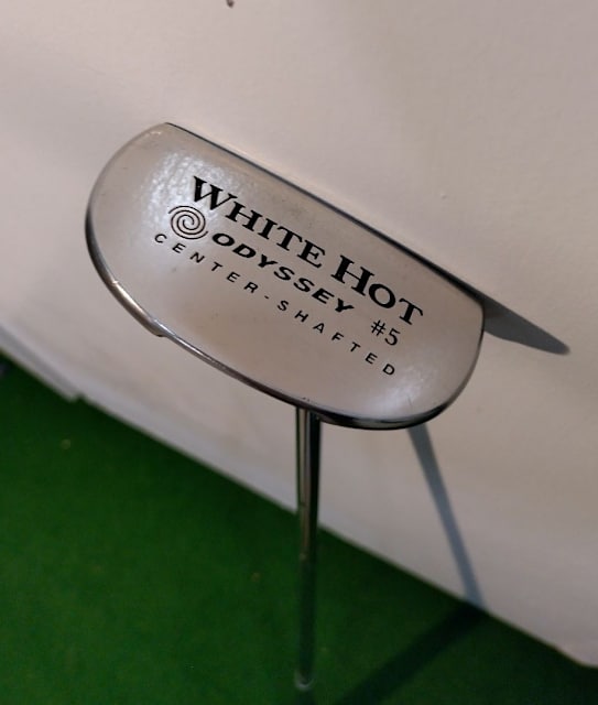 Putter Odyssey White Hot - Golf in Grindelwald TAS | Gumtree Australia