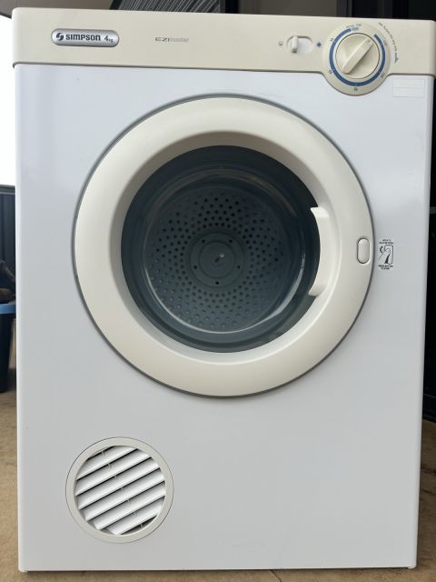 Simpson 4kg Clothes Dryer - Washing Machines & Dryers in Carwoola ACT ...