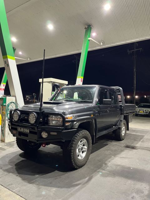 2017 TOYOTA LANDCRUISER GXL (4x4) 5 SP MANUAL DOUBLE C/CHAS | Cars ...