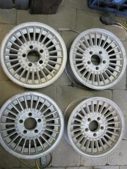 Chrysler-valiant factory alloy mags | Wheels, Tyres & Rims | Gumtree ...