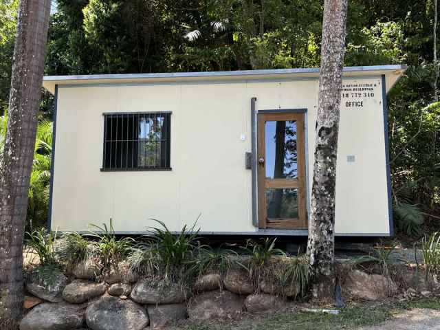 Cabin relocatable Donga - Miscellaneous Goods in Bayview Heights QLD ...