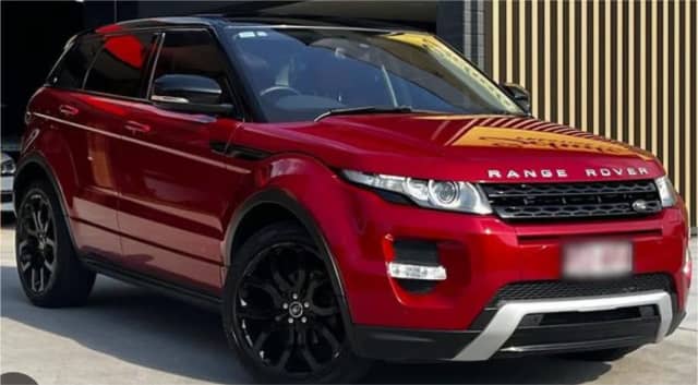 Range Rover Evoque - red Range Rover Evoque 2012, automatic, log book ...