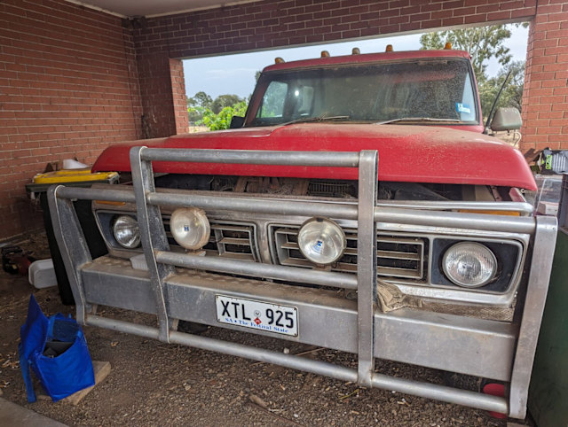 1976 FORD F350 column shift auto, 6 seater | Cars, Vans & Utes ...