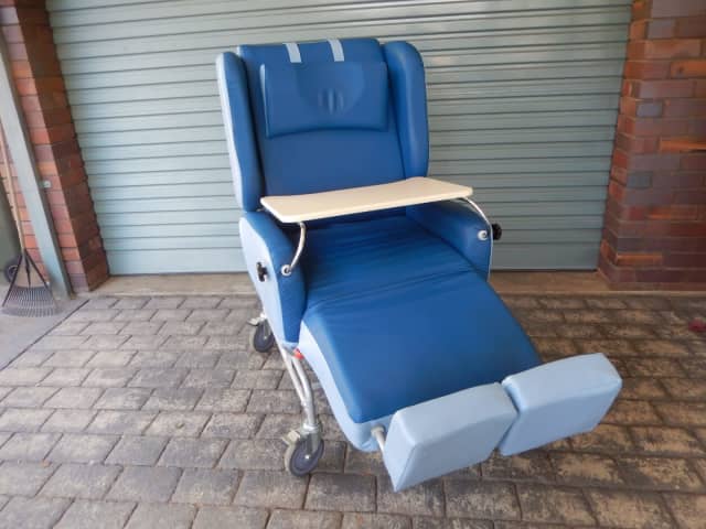 Princess Comfort Day Chair High Back Reclining Mobile Chair - Armchairs ...
