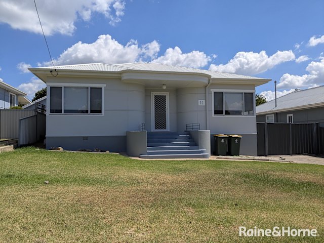 11 Prospect Street, Bathurst, New South Wales 2795 - for Rent | Gumtree ...