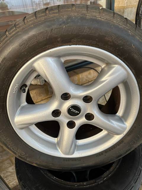 Holden Commodore wheels | Wheels, Tyres & Rims | Gumtree Australia ...