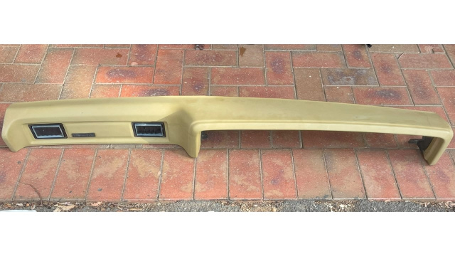 HOLDEN KINGSWOOD SL HJ HX HZ WB BUCKSKIN DASH CRASH PAD | Other Parts ...