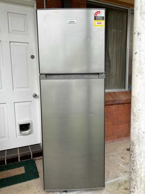 LEMAIR 366 LITRE REFRIGERATOR IN EXCELLENT CONDITION - Fridges ...