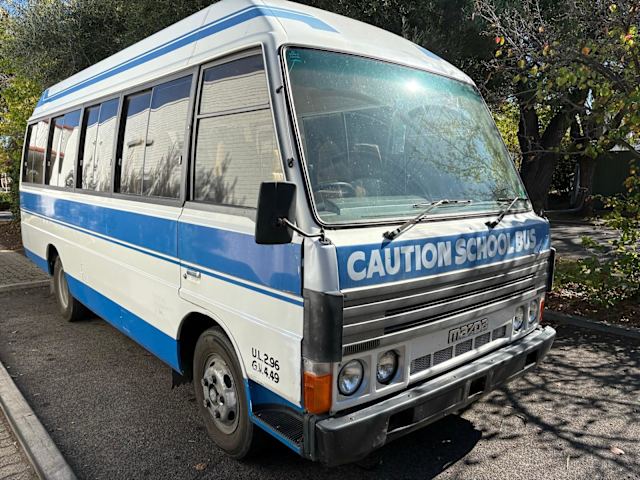 1988 Mazda T3500 school bus LOW KM suit Motorhome coaster Rosa diesel ...