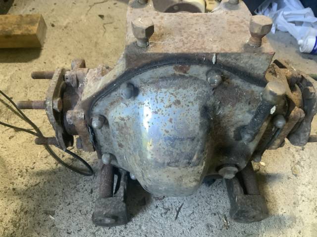 Jaguar xj6 series1 rear differential | Engine, Engine Parts ...