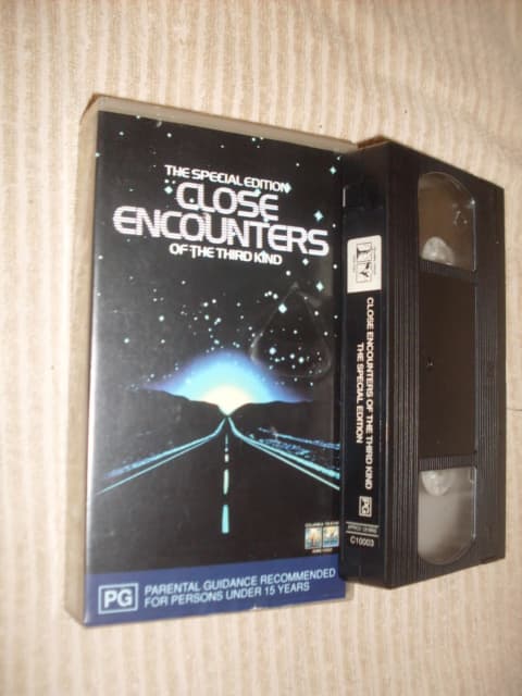 VHS Close Encounters of the Third Kind | CDs & DVDs | Gumtree Australia ...