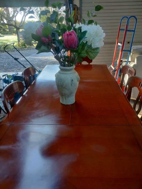 Early Settler American Hamptons style Mahogany Extension table and cha ...