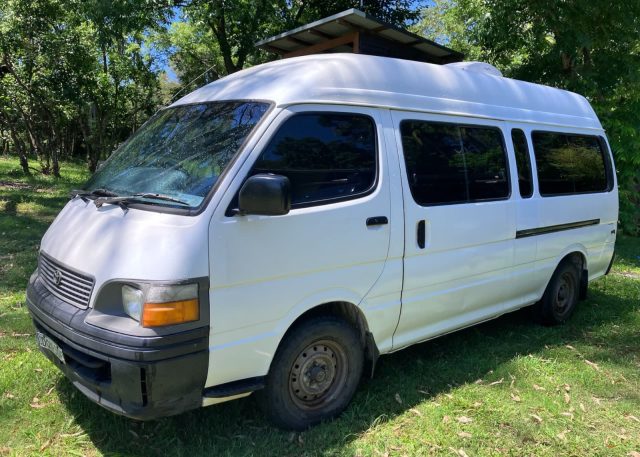 2001 TOYOTA HIACE COMMUTER - CAMPERVAN (engine rebuild 2018) | Cars ...