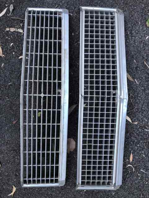 HOLDEN HX AND HZ FRONT GRILLS X 2..IN VARIOUS CONDITIONS ! | Auto Body ...