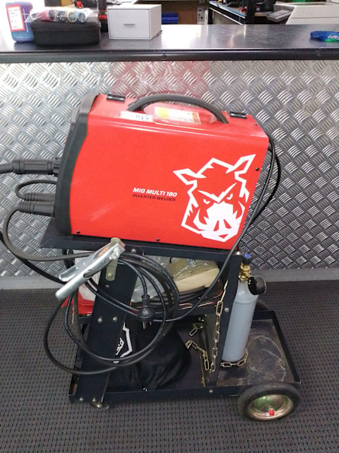 Full Boar MIG Welder + Helmet And Trolley - Power Tools in Mile End ...