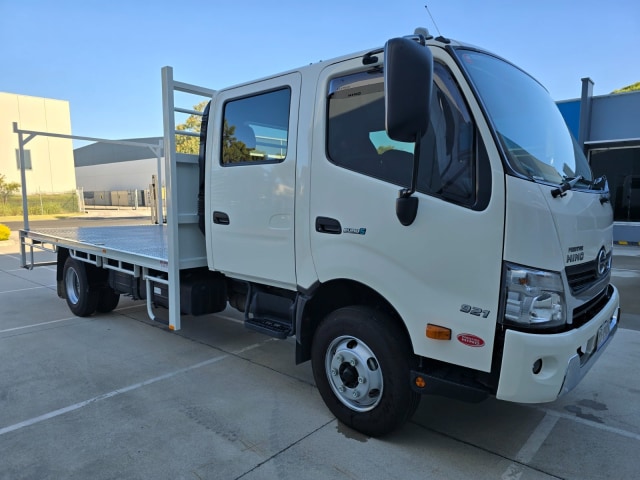 2018 Hino 921 Dual Cab with tray | Trucks | Gumtree Australia Greater ...