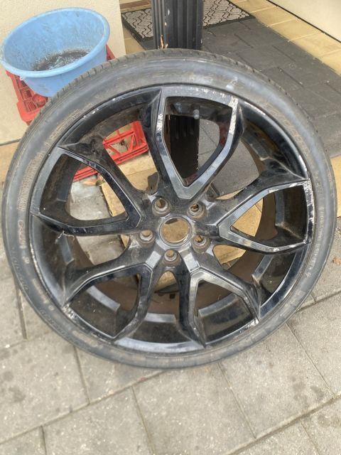 HSV 20”x8 Pentagon alloy wheel genuine hsv (damaged but can repair ...