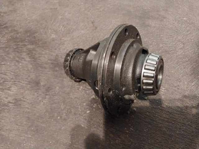 vl diff centre borgwarner | Engine, Engine Parts & Transmission ...