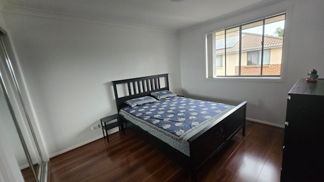 Room for Rent For Girl - Room Share | Gumtree Australia
