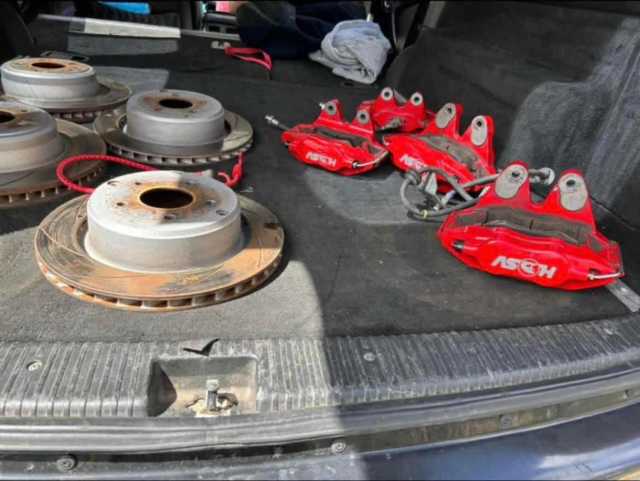 GENUINE HSV VZ AP RACING BRAKES | Brakes & Suspension | Gumtree ...