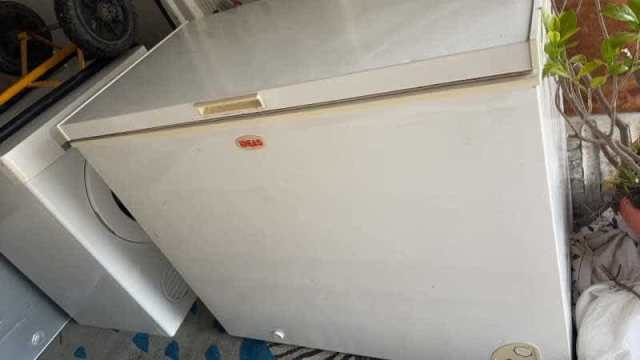 @ 210 liter chest of freezer - Fridges & Freezers in Box Hill VIC ...