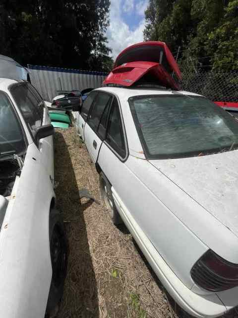 Vp commodore two vp Holden vn | Engine, Engine Parts & Transmission ...