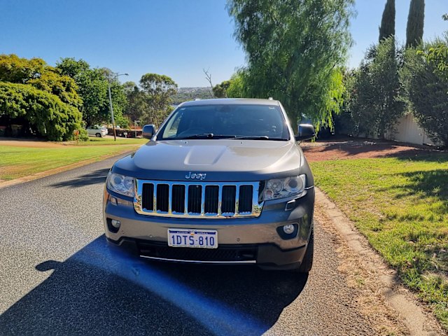 2011 JEEP GRAND CHEROKEE LIMITED (4x4) 5 SP AUTOMATIC 4D WAGON | Cars ...