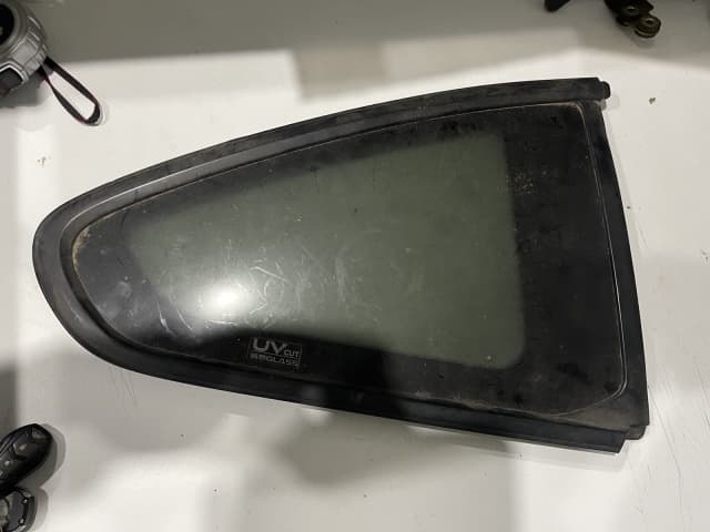 Nissan silvia s15 200sx drivers rear quarter window with seal | Auto ...