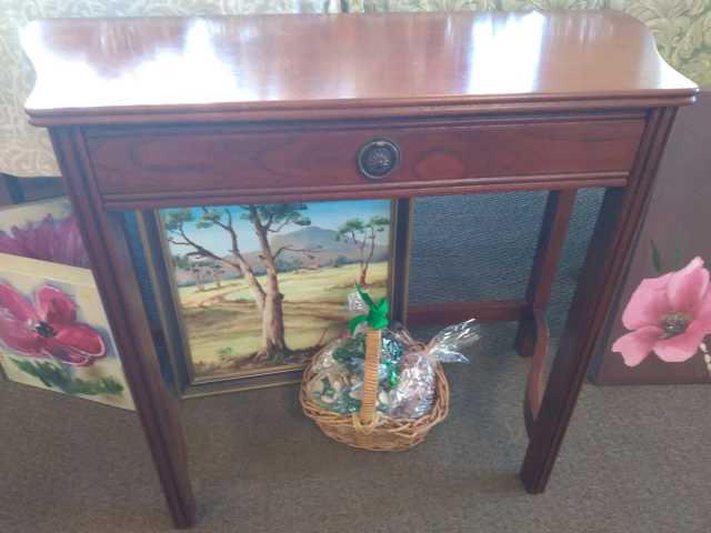 HALL / SIDE TABLE - Buffets & Side Tables in Highton VIC | Gumtree ...