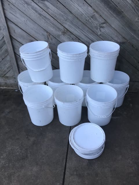 20 literage plastic buckets - single use food grade | Other Garden ...