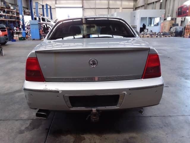 2003 HOLDEN WK STATESMAN 3.8L AUTO PETROL SEDAN REAR BUMPER | Auto Body ...