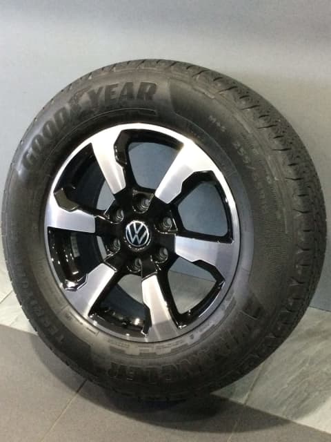 VW AMAROK MY23 18” GENUINE ALLOY WHEELS & TYRES | Wheels, Tyres & Rims ...