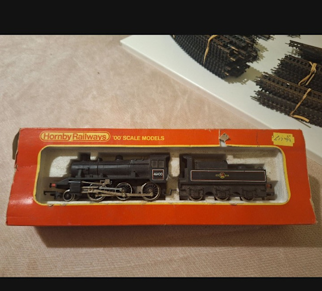 Electric scale model trains and track - Collectables in Marino SA ...
