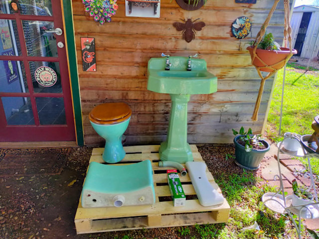 Vintage Antique Green Pedestal Sink & Duck Egg Blue Fowler Ware Toilet ...